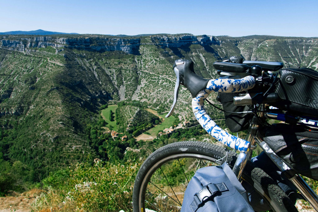 Histoires de gravier, les Terrene Honali Light 700 X 40c - Bike Café