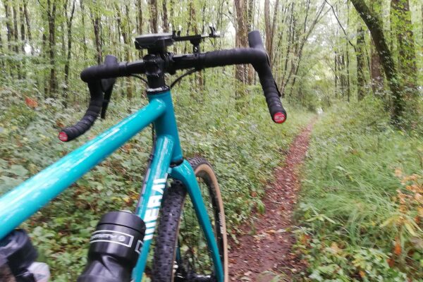MERAL sur les sentiers du gravel - Bike Café