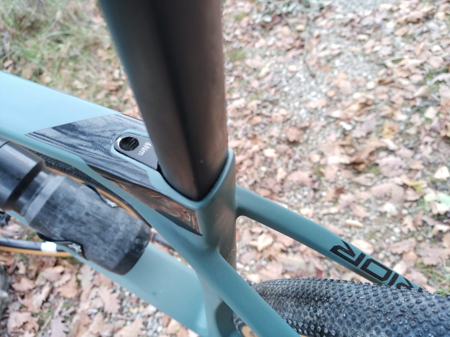 Superior X-ROAD Team Comp : un Gravel taillé Allroad - Bike Café