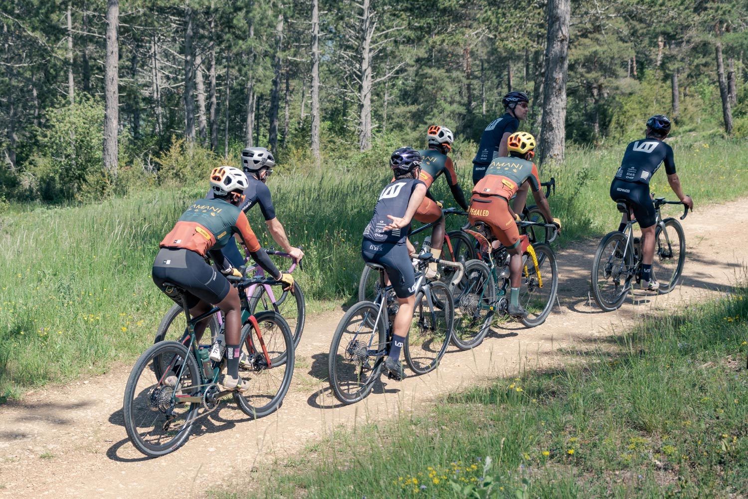 Le Team AMANI : un "espoir" pour le cyclisme africain - Bike Café