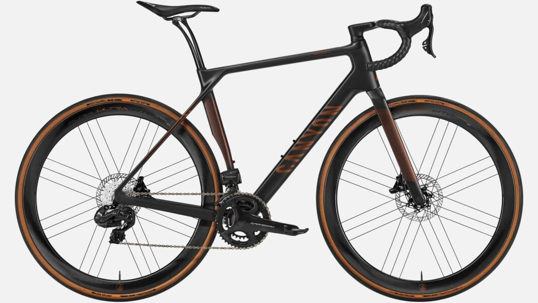 Rouler longtemps avec les nouveaux Endurace de Canyon - Bike Café