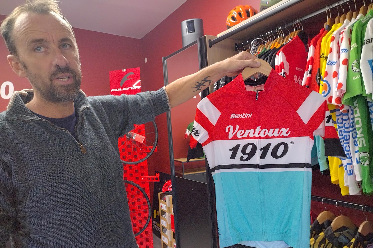 Ventoux 1910, un Café Bike Store ouvre ses portes à Beaumes-de-Venise ...