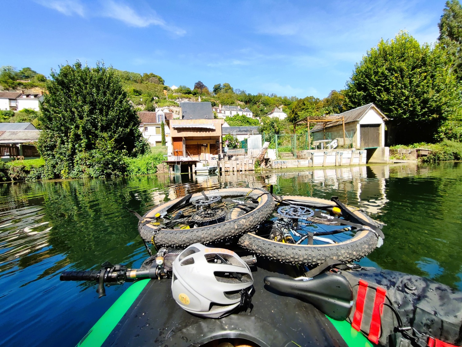 Tendance bikerafting pour explorer de nouveaux espaces, autrement ...
