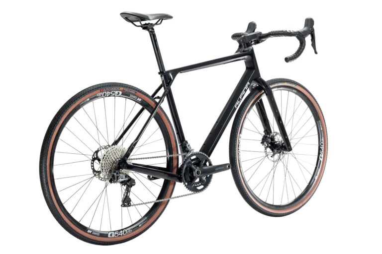 En Gitane G-Wild Alpina Carbon, explorez la liberté - Bike Café