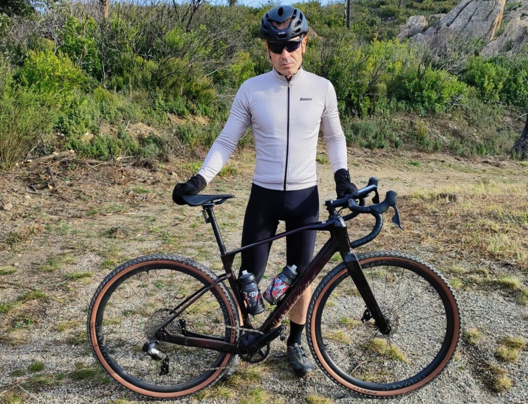 Polygon Tambora G8X : un Gravel taillé Off-Road - Bike Café
