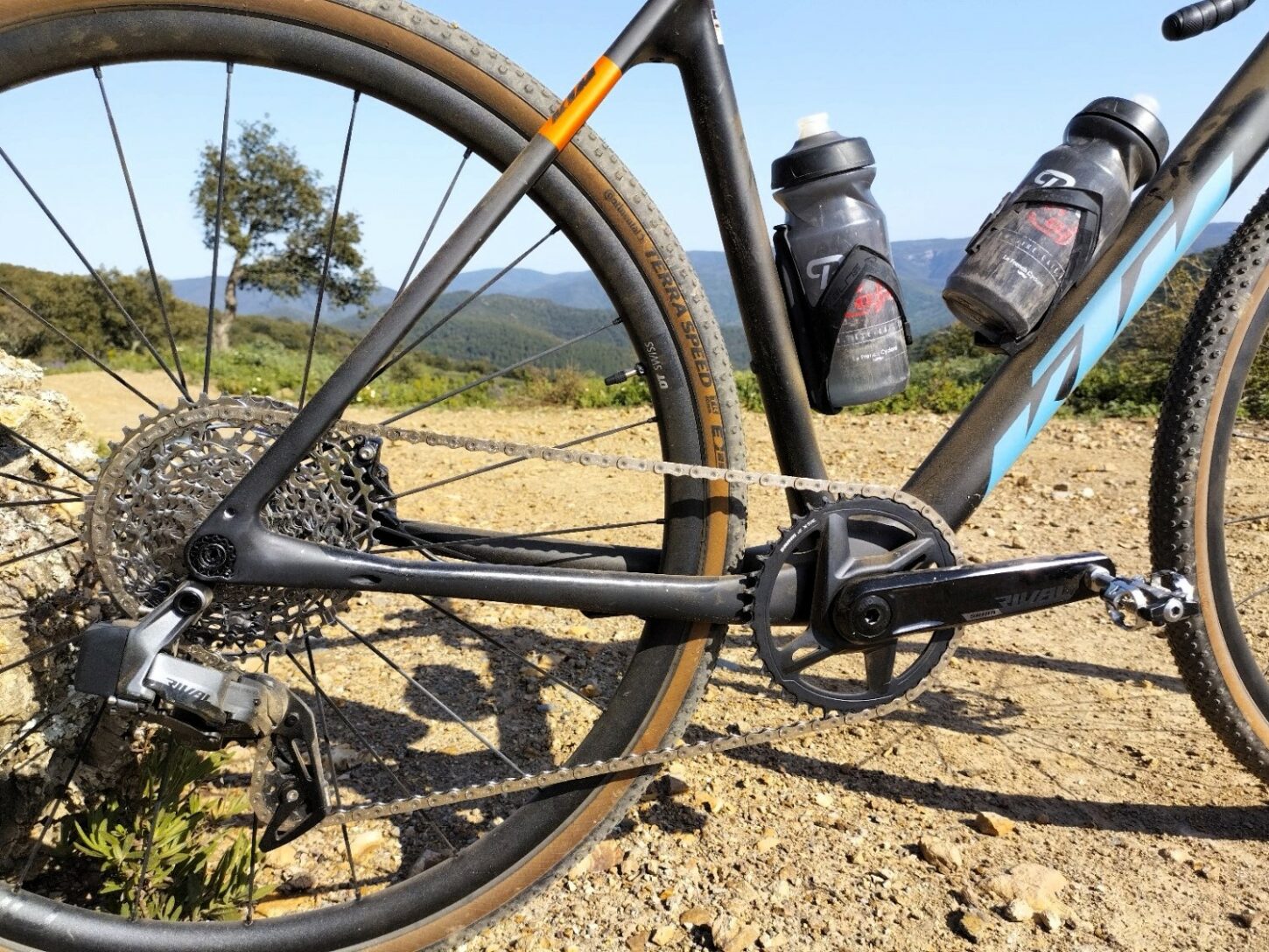 KTM X-Strada Master : Gravel Race ! - Bike Café