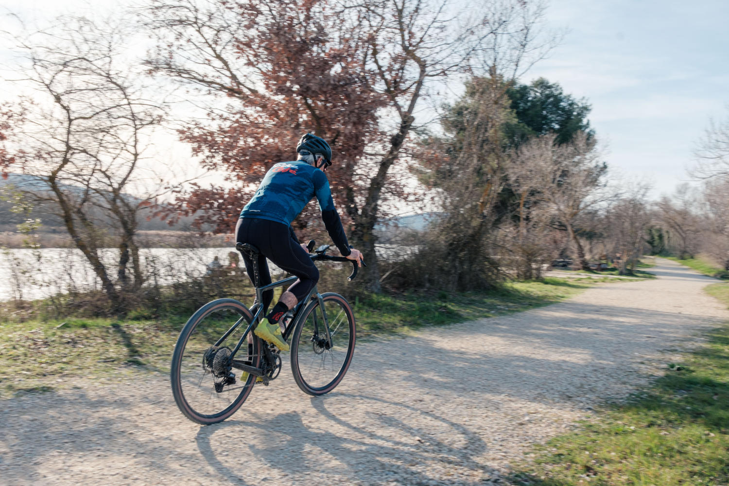 Adris E-Aventure AXP : un VAE gravel bien équilibré - Bike Café